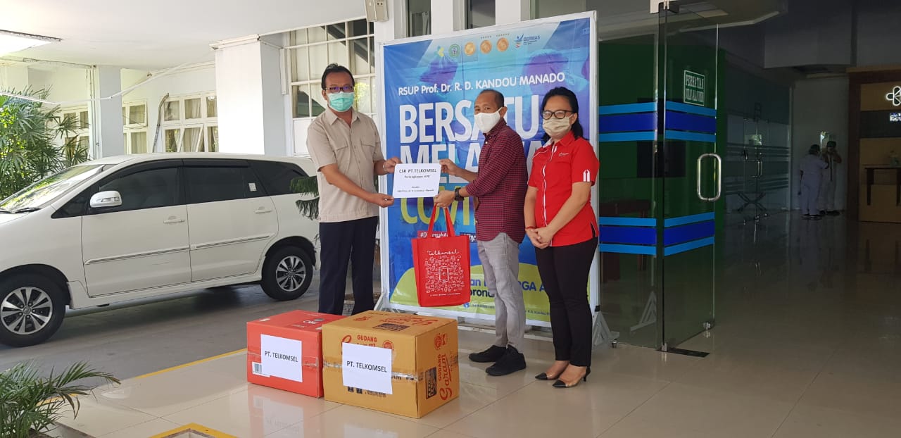 Telkomsel Area Pamasuka Donasikan 1.200 APD untuk Tenaga Medis - Sulut ...