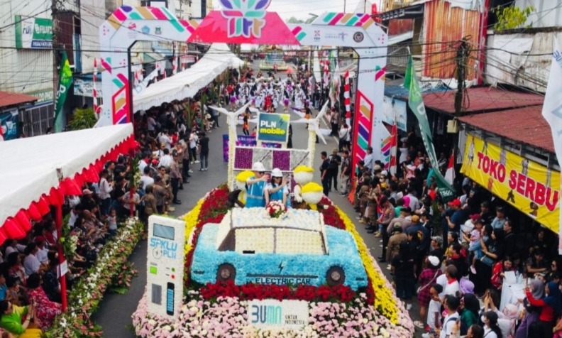 PLN Tampilkan Bunga Krisan Hasil Petani Binaan di TIFF 2023 - Sulut Review